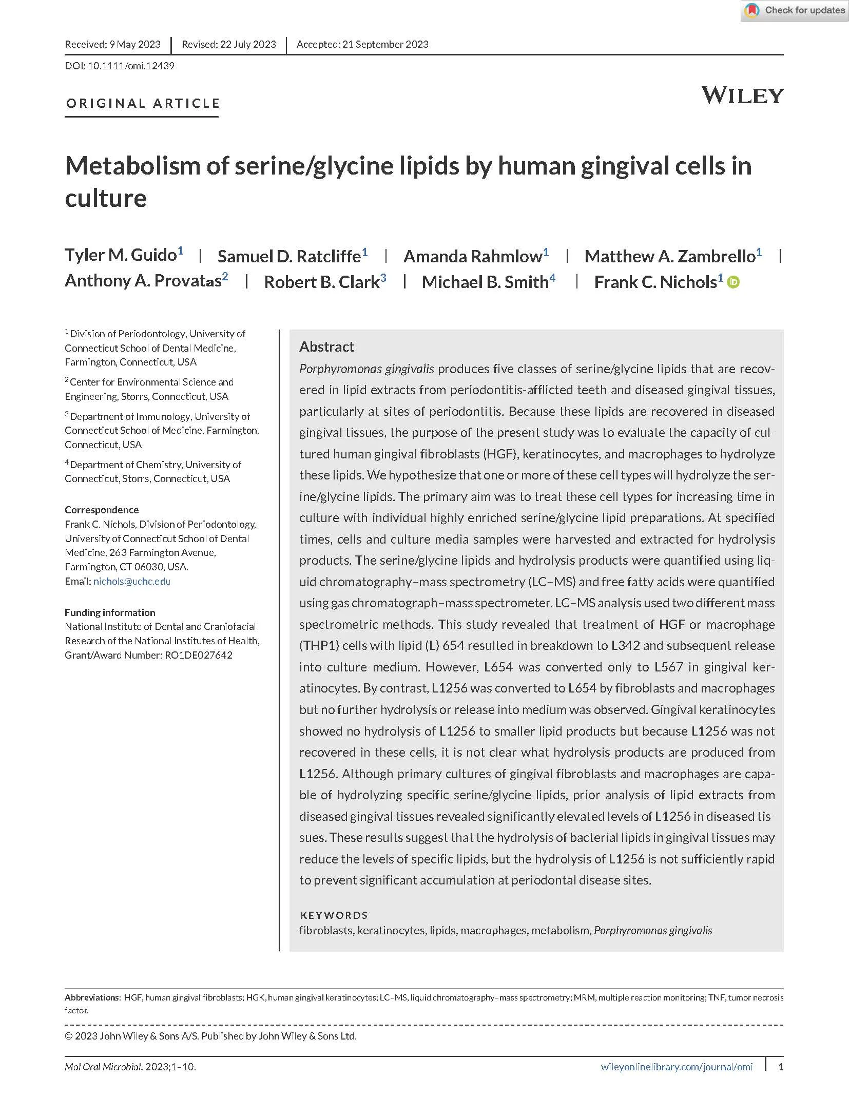 Serine - Glycine Lipids by Human Gingival Cells